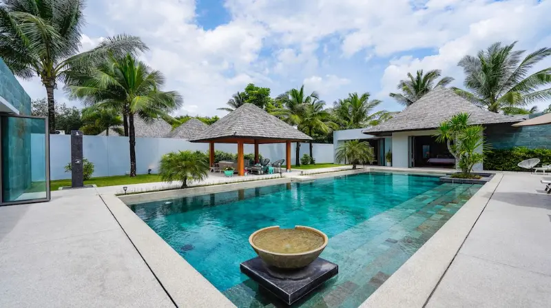 Inside a ฿47M Luxury 4-Bed Villa in Bangtao